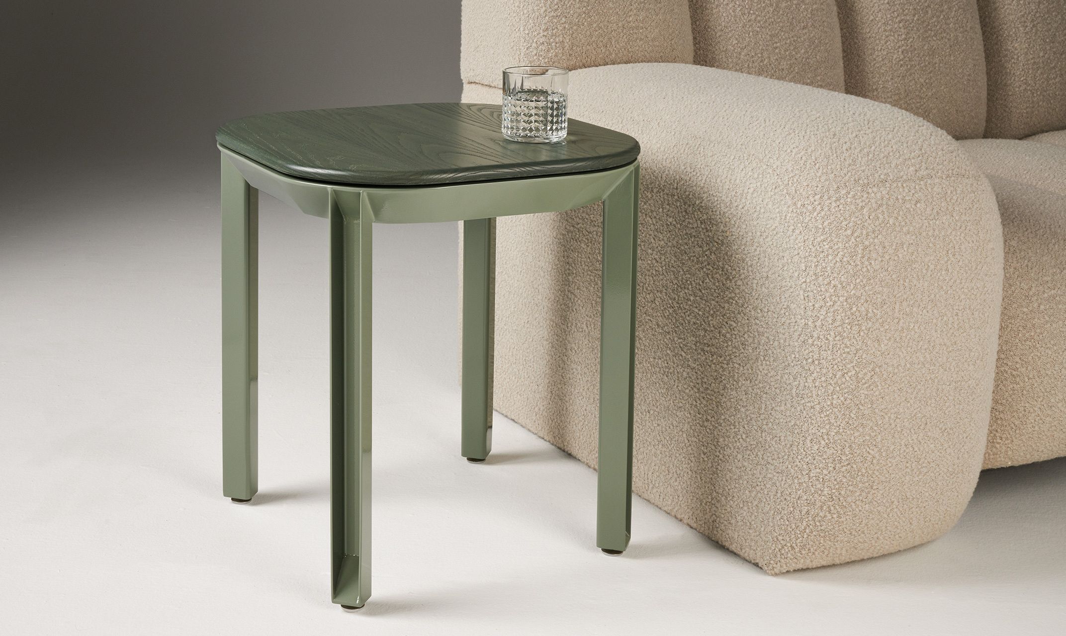 Martin Brattrud | Tables | Occasional Tables | Nido